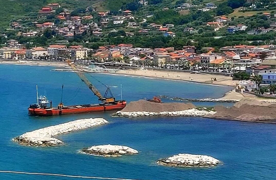Nuova vita per la posidonia: Agropoli lancia un piano sperimentale ...