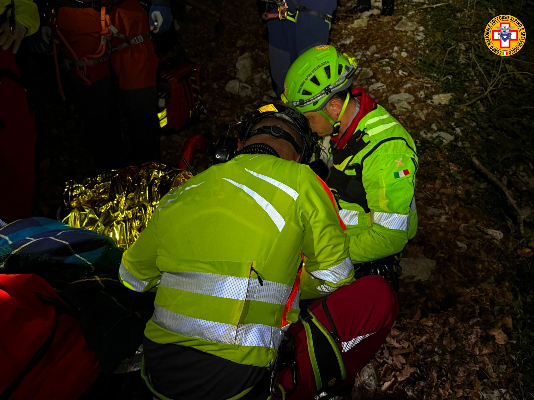 Donna precipita vicino al fiume nel salernitano: salvata dal Soccorso ...